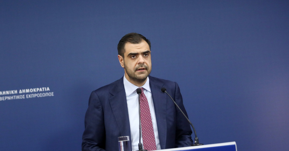 Το τελευταίο (;) briefing του Παύλου Μαρινάκη