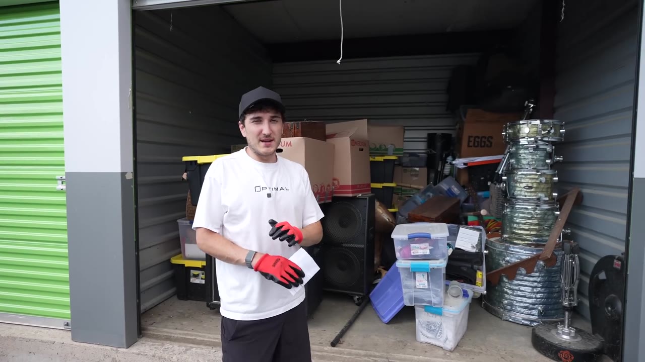 He Opened An Old Singers Storage Unit Then His Story Unfolded In Front ...