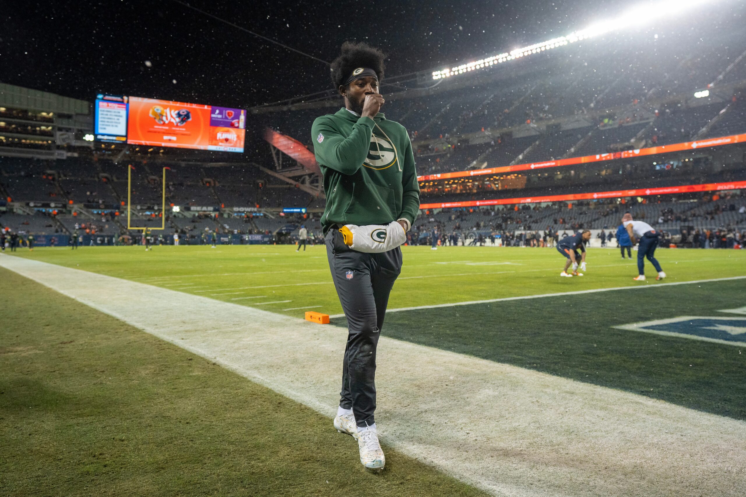 Fans call it 'malpractice' as Packers lock $110.5M on WR who played ...
