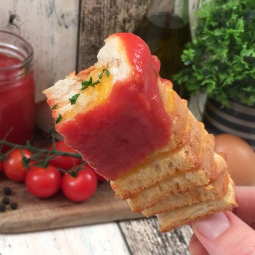 Tomato soup fondue