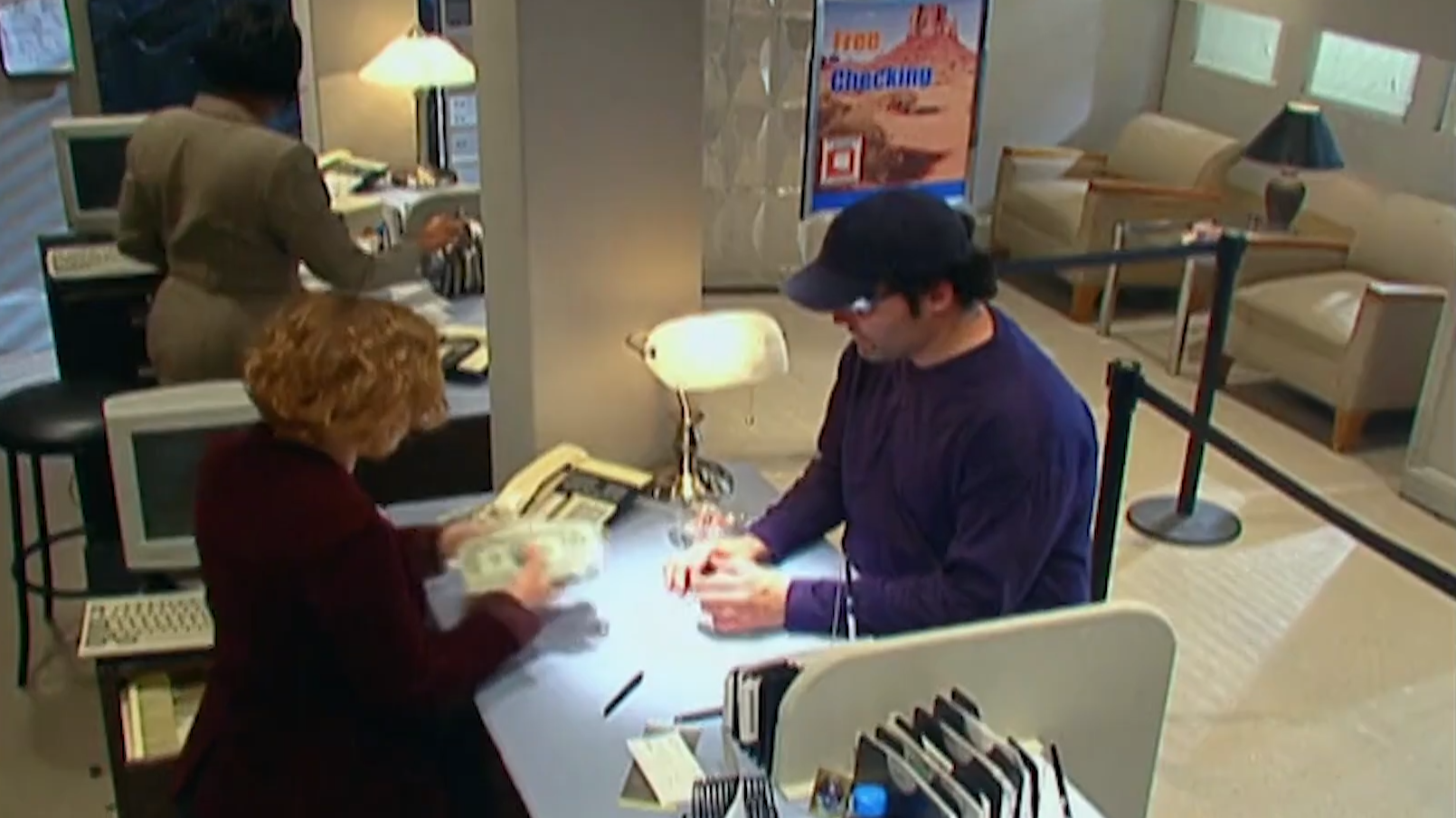 He robbed two banks in one morning - "Nobody can stop me" - then a dye ...
