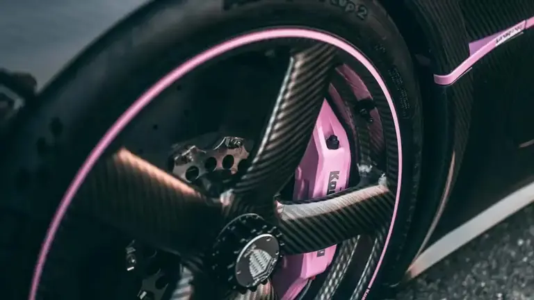 Koenigsegg One:1 “JC” all’asta: la megacar da 1.360 CV torna ...