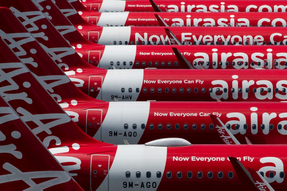 AirAsia apologises to family, submits revised medical child restraint ...