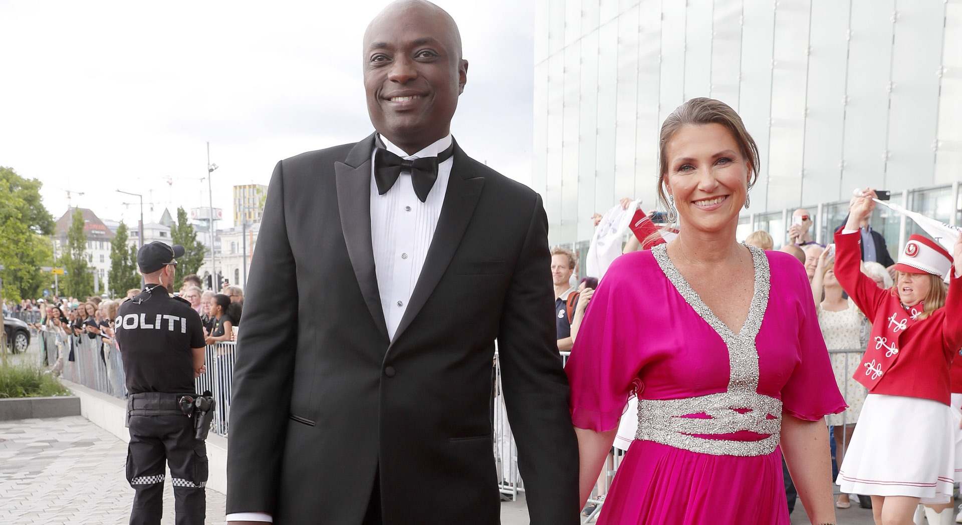 Marta Luisa de Noruega y su marido protagonizarán una serie sobre el ...