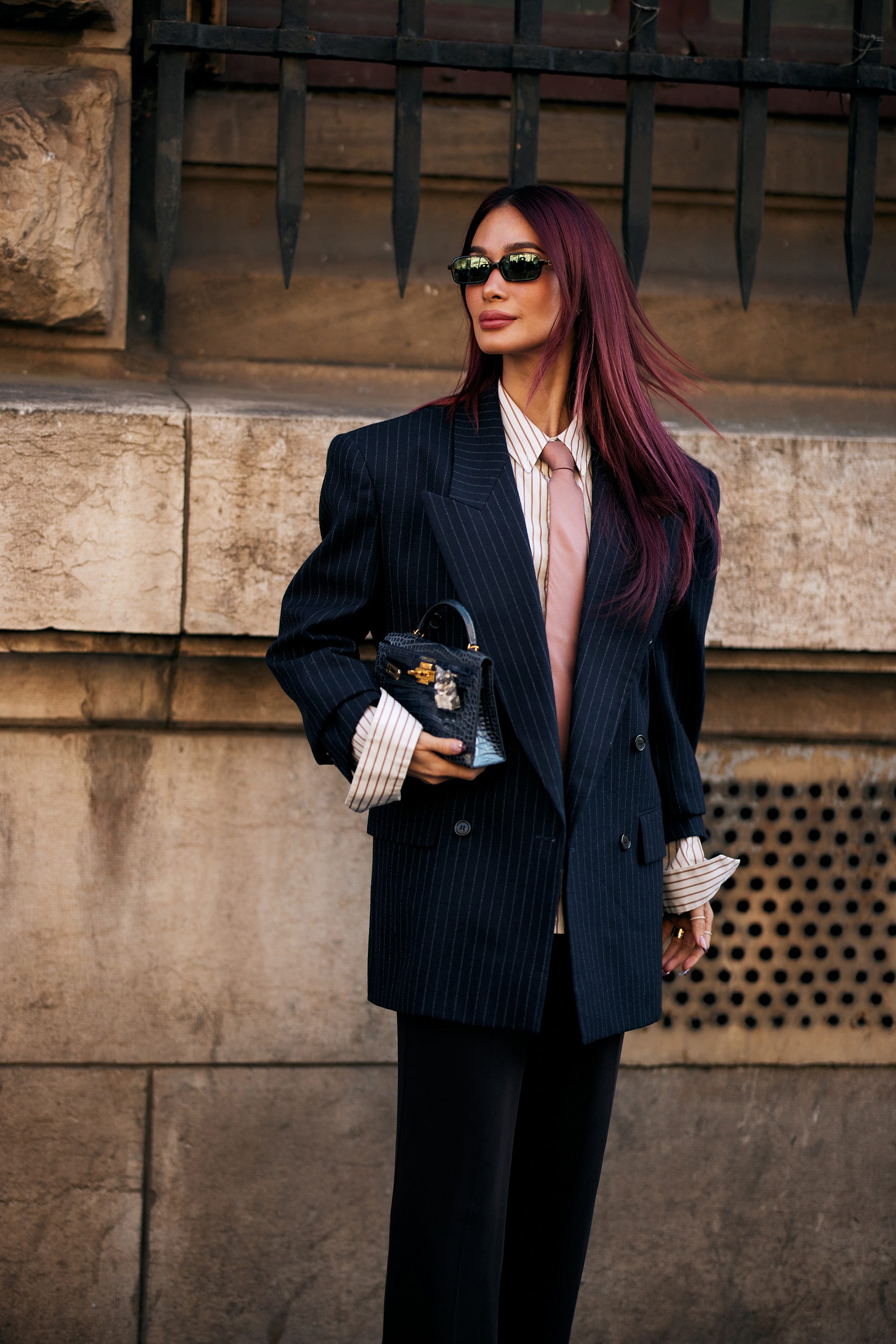10 Best Smoothing Hair Oils And Serums For Combatting Frizz And ...