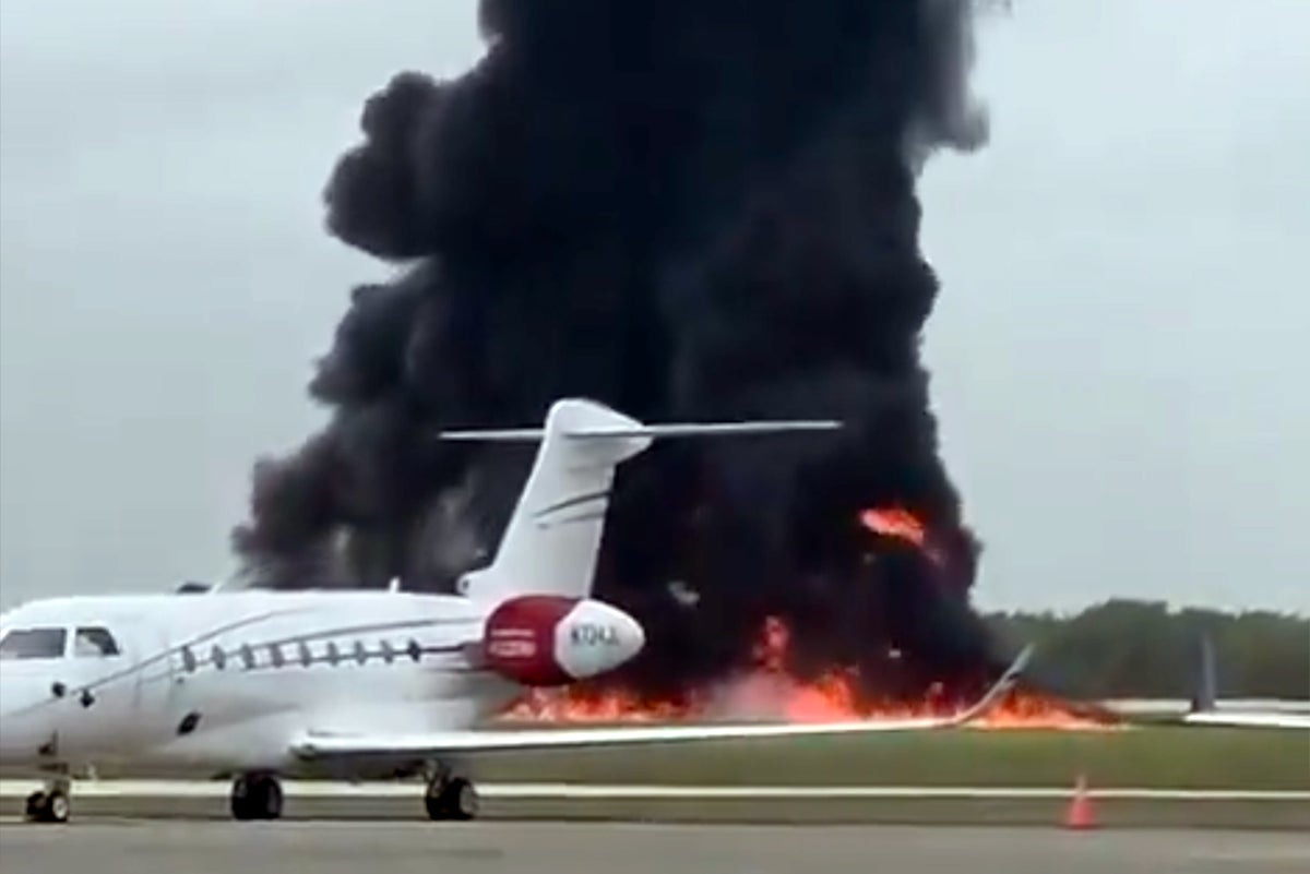 Plane on the way to pick up MLB legend Yadier Molina crashes