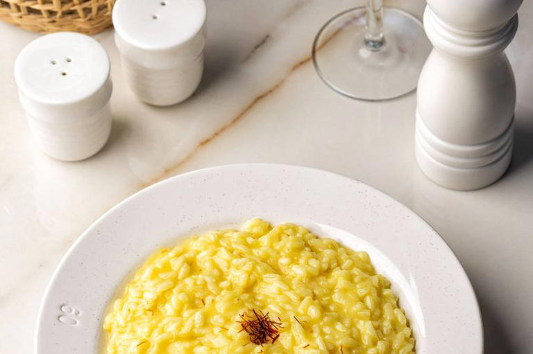 Two everyday kitchen ingredients that give risotto the perfect texture