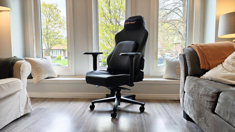 AndaSeat Phantom 4 Pro gaming chair review