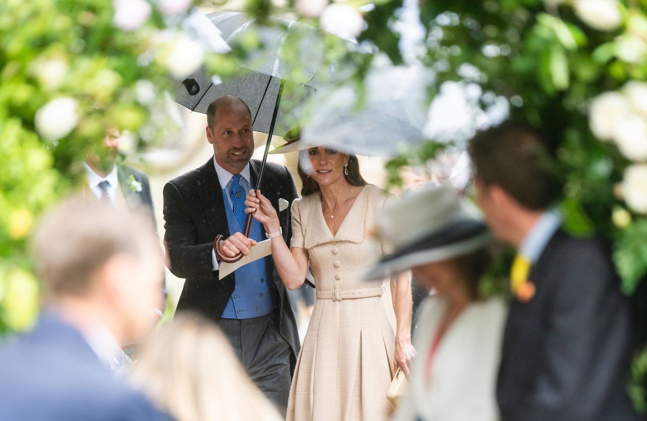 Avec le prince William, Kate Middleton attire tous les regards au ...