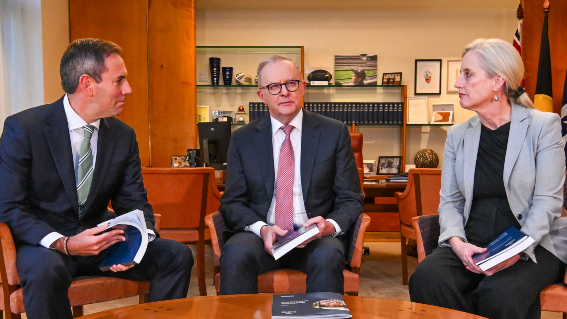 Albanese government ‘rattled’ by Australians’ response to the budget ...
