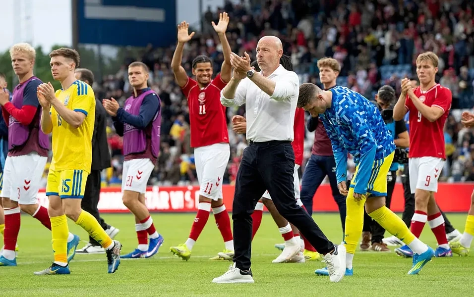 Eriksen collapses in Denmark match, ICD credited for quick recovery