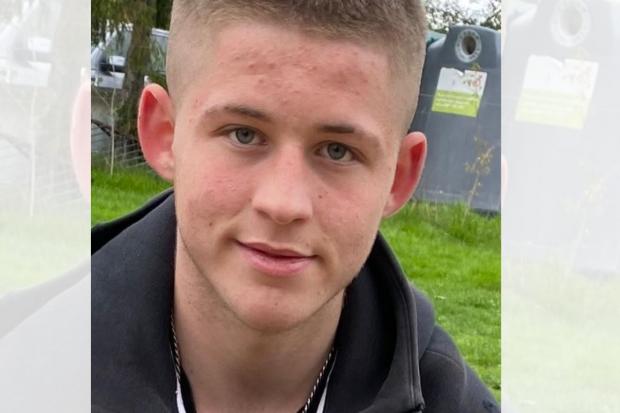 Police appeal after boy, 15, missing from Reading