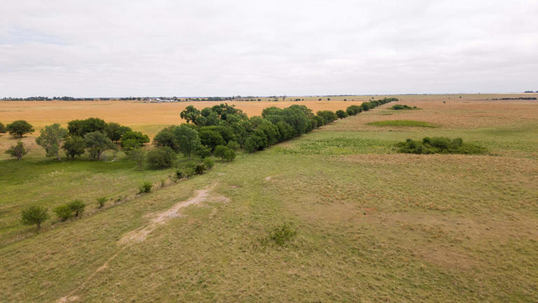 Historic ranch with ties to early days of aviation is for sale in ...