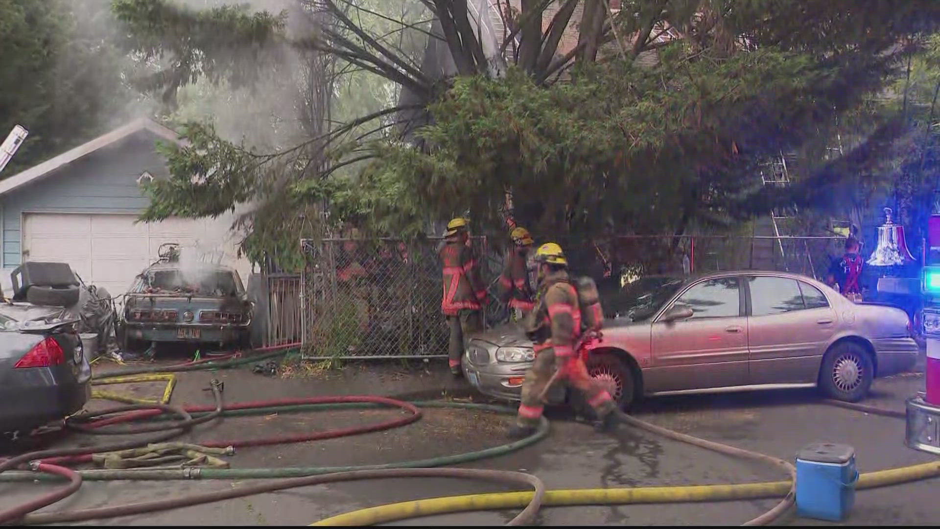 One rescued from house fire in Southeast Portland