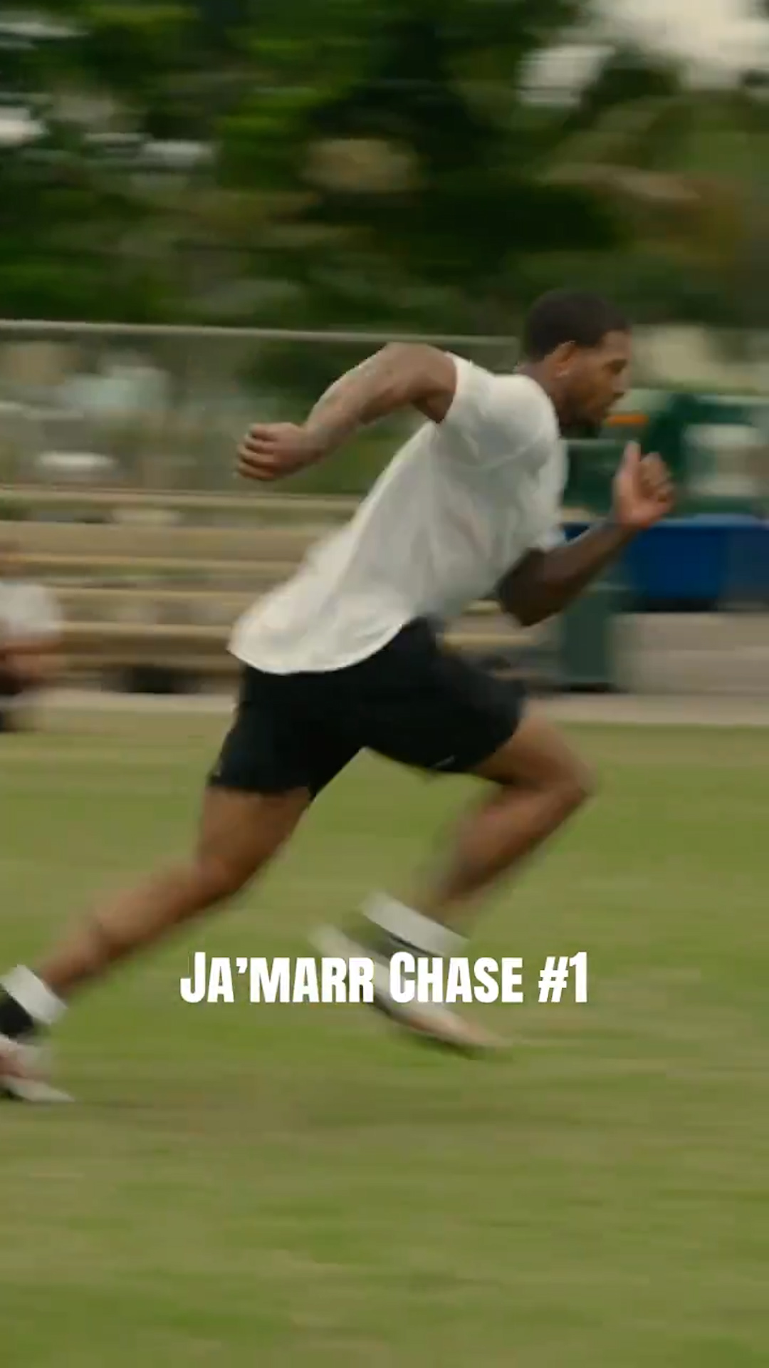 Ja'Marr Chase works out with Gold Feet Global in new offseason footage