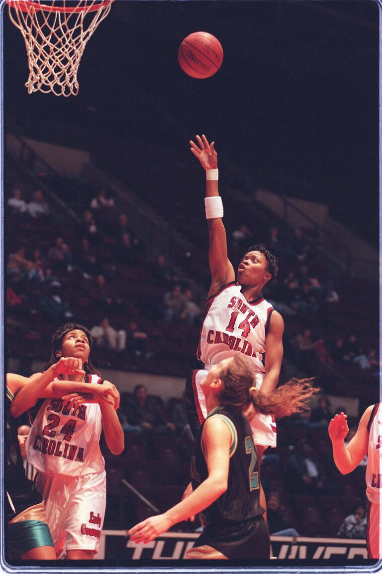 Shannon Johnson is the best USC WBB player to wear No. 14. What about ...
