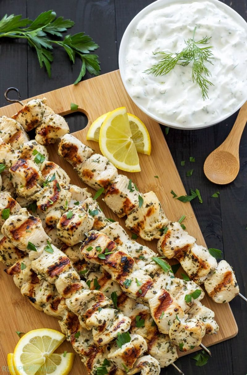 15 sunny suppers for lazy garden evenings