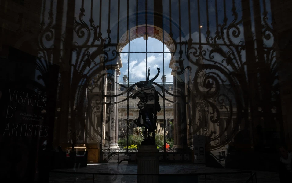 Paris museums showcase scenic gardens alongside art treasures