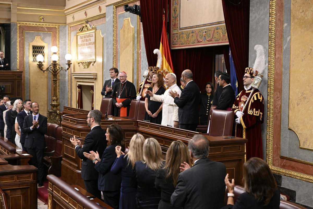 Pope Leo XIV slams war as first pontiff to address Spanish parliament