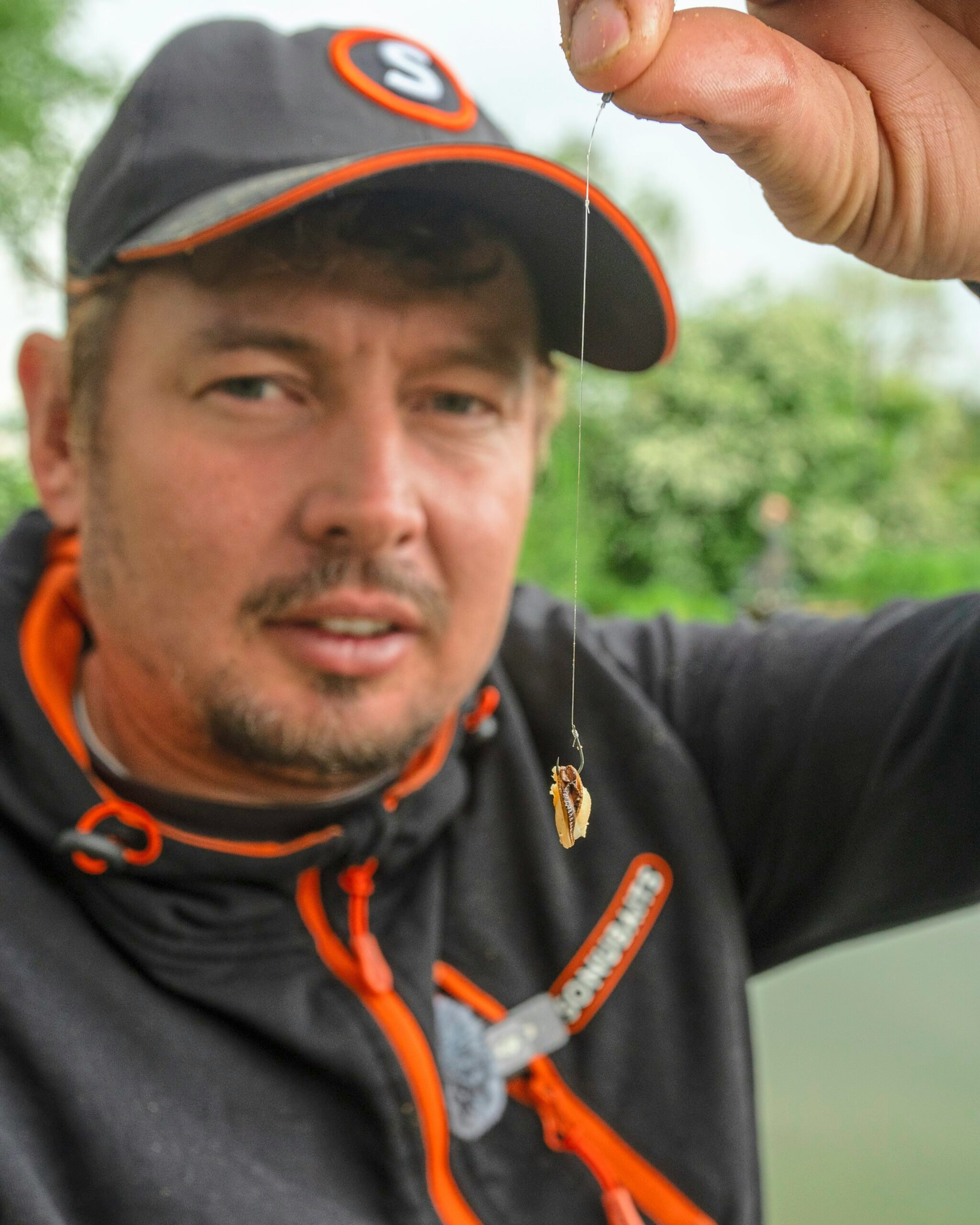 You need to try mussels to catch more fish