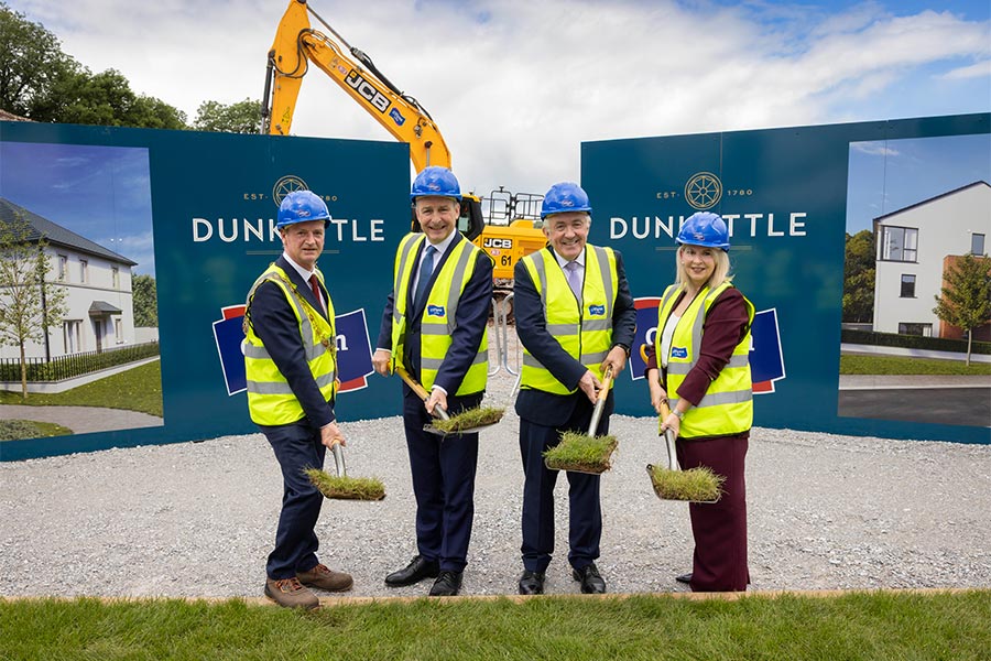 Taoiseach turns sod at major Cork housing development