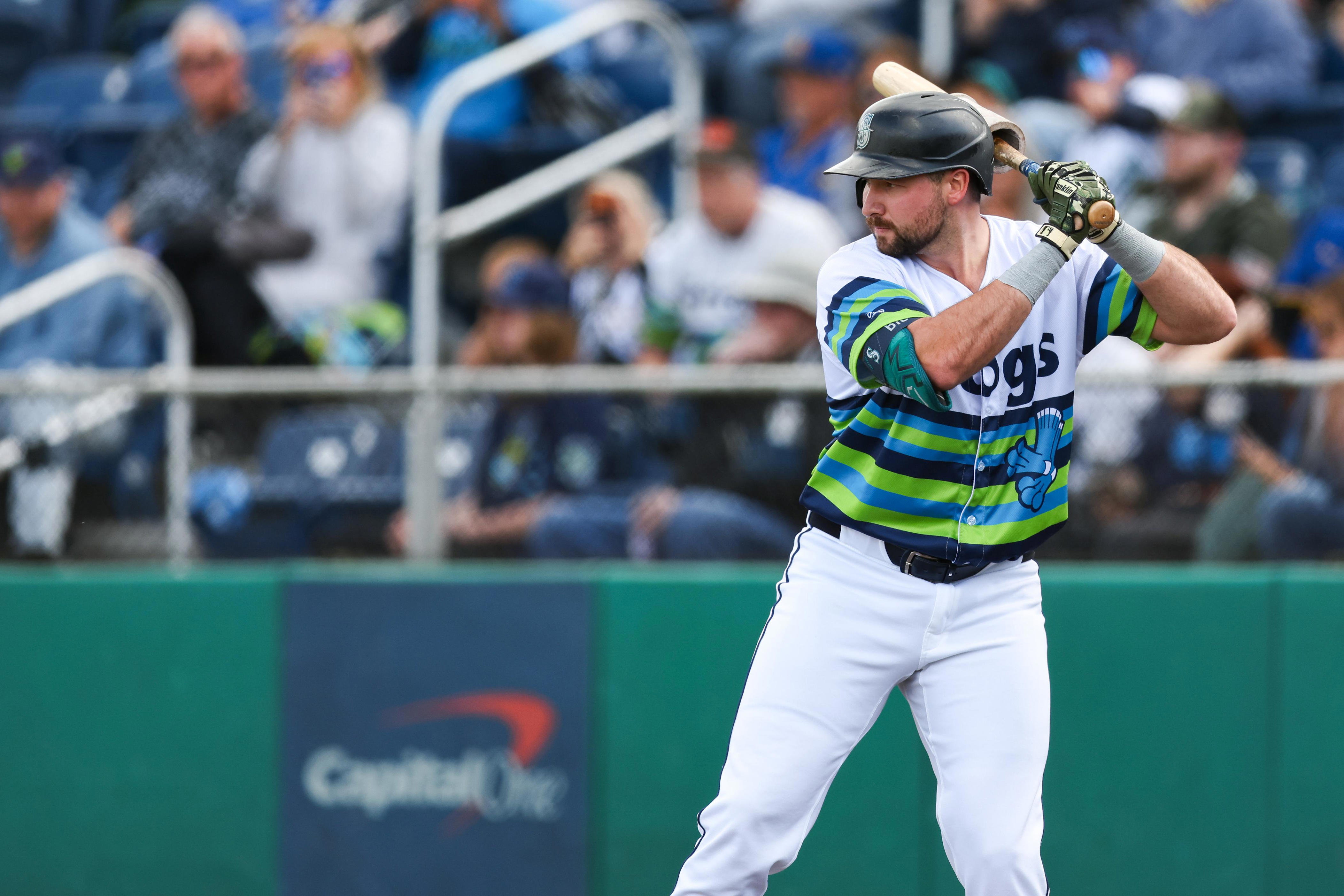 Mariners news: Cal Raleigh, Max Kepler, and Jameson Taillon