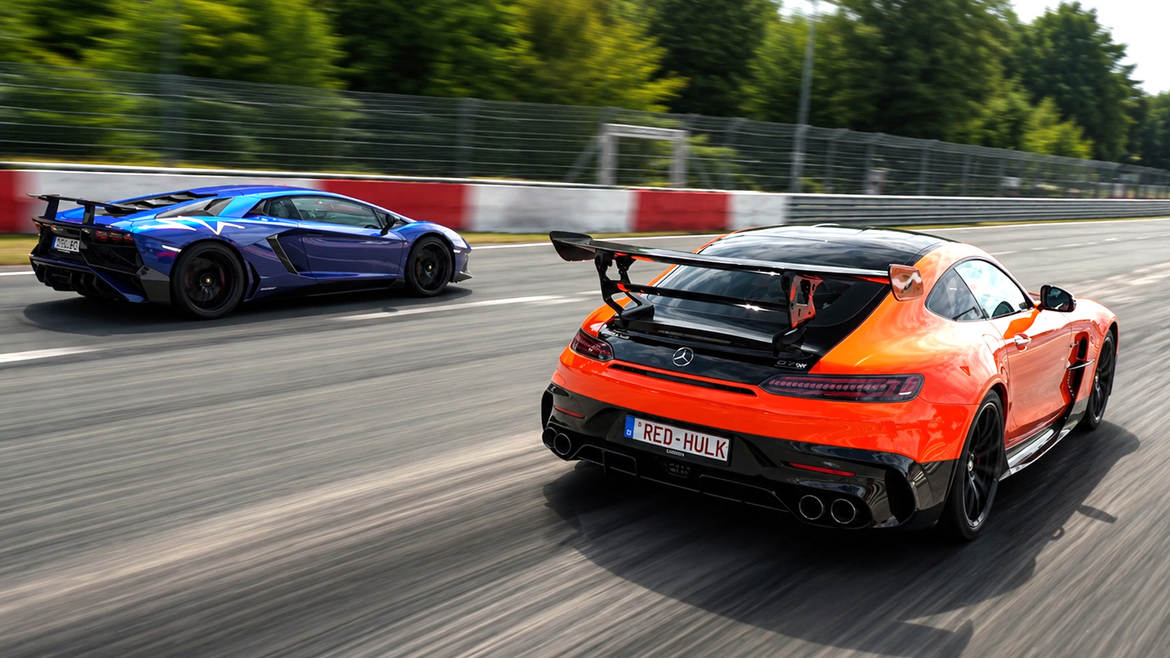 Supercar drag racing brings power and sound together