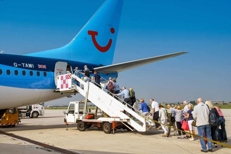 Ryanair, TUI, Jet2 and easyJet flight price latest as $100bn jet fuel ...