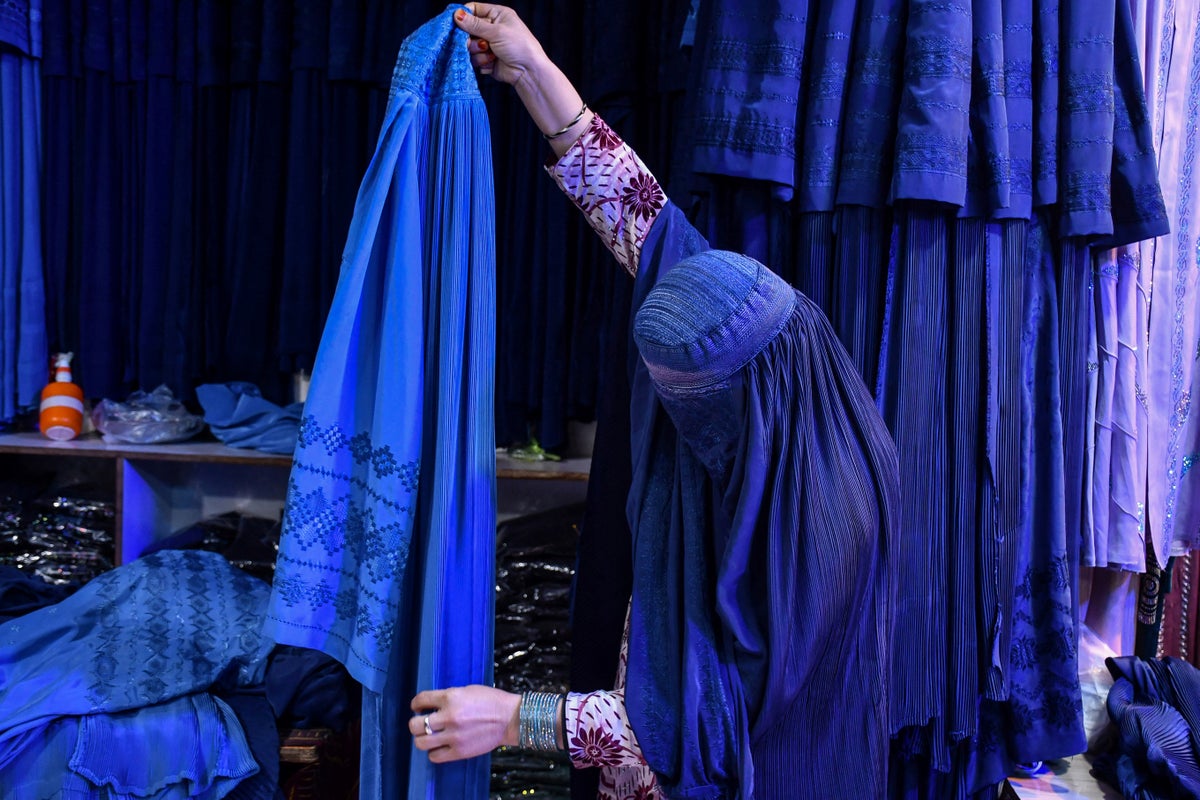 Pregnant woman among dozens arrested for violating Taliban dress code
