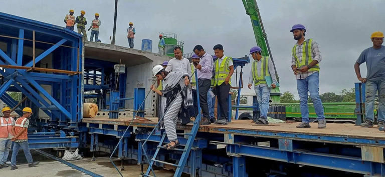Majuli DC reviews Jorhat-Majuli bridge work, directs expedited construction