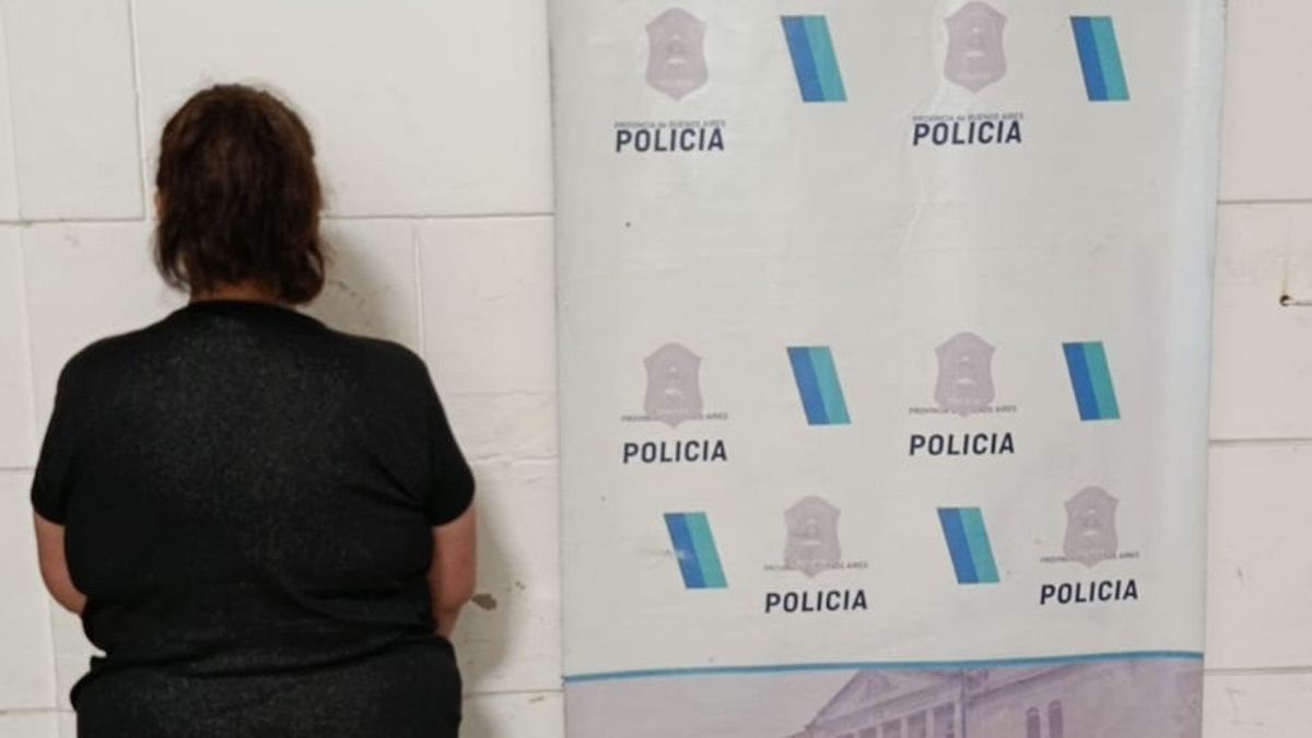 Tres Arroyos: Escándalo por celos frente a la comisaría terminó con una ...