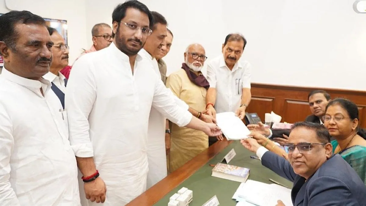 Praful Patel's man Friday, Rajendra Jain, beats Bhujbal in race to ...
