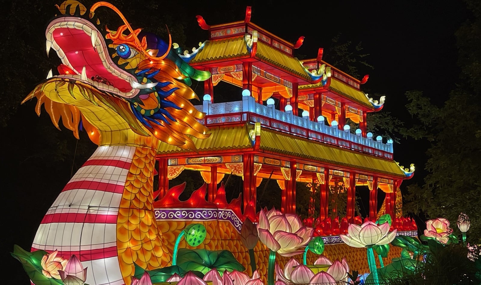 Asian Lantern Festival returns to the Cleveland Metroparks Zoo