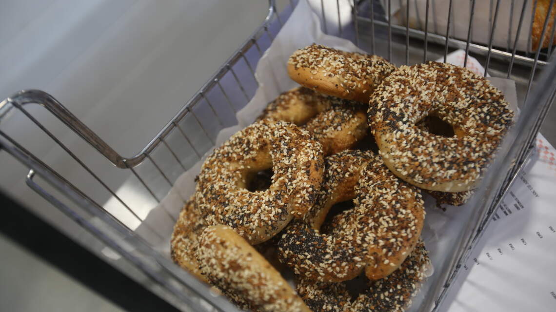 Beloved Coast bagel shop expanding to new city, might leave current ...