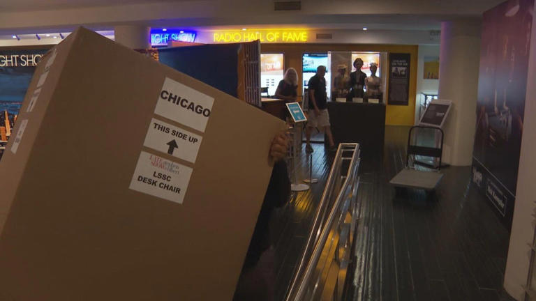 "Late Show with Stephen Colbert" set to debut at Chicago's Museum of ...