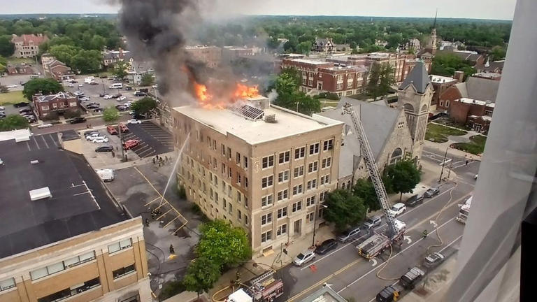 Breaking: Crews respond to fire at Lafayette Building in downtown South ...