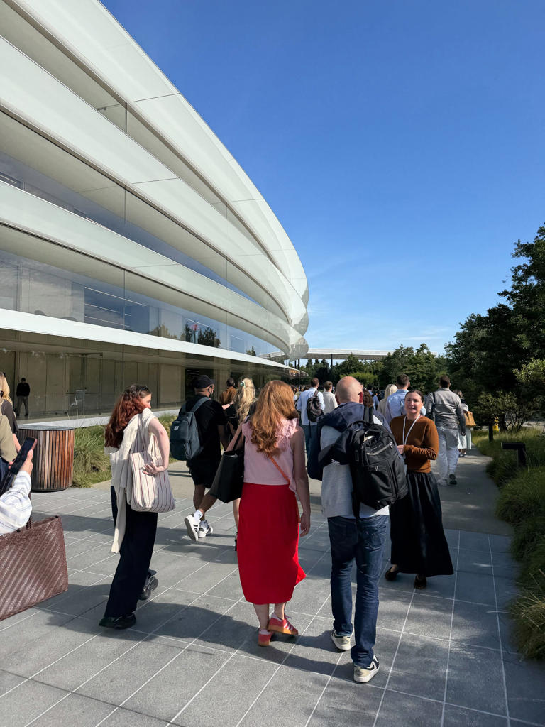 Apple event – live: AI-powered Siri unveiled at Tim Cook’s final WWDC