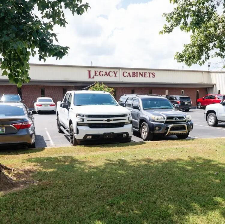 Legacy Cabinets shutdown shocks laid off employees: 'It's really messed up'