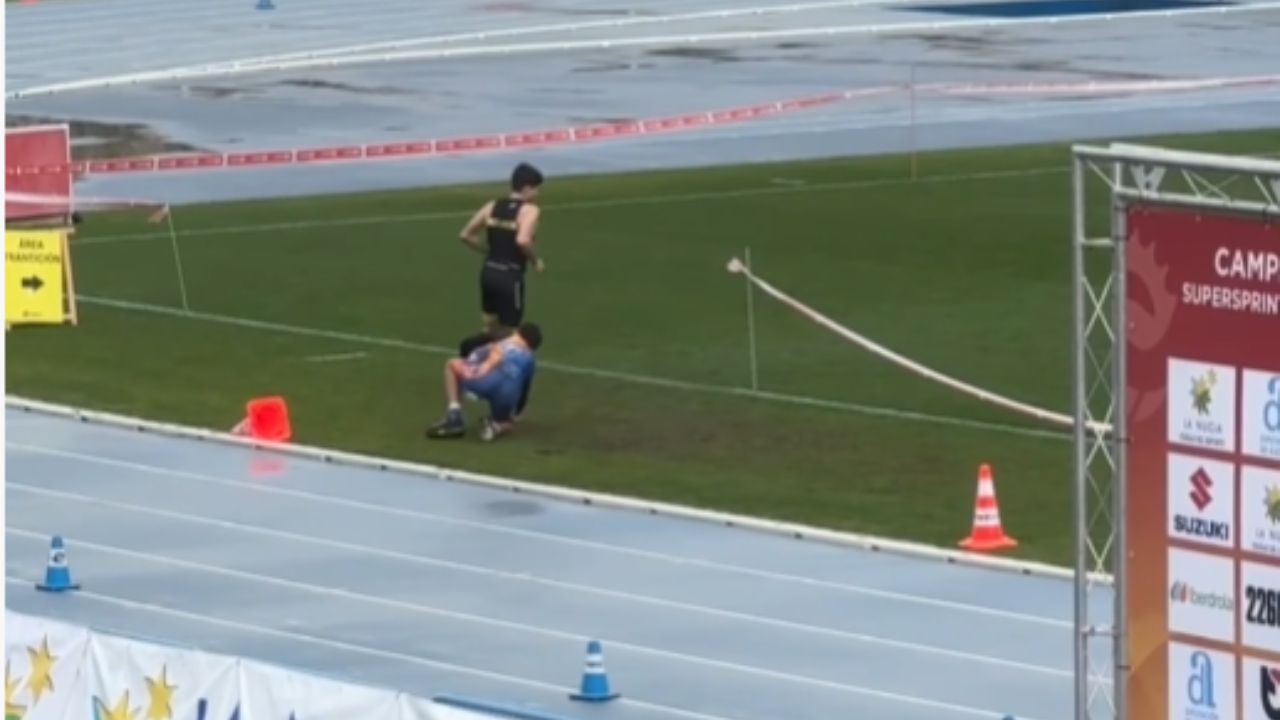 Muddy corner at Spanish Club Duathlon Championship sends runners sliding