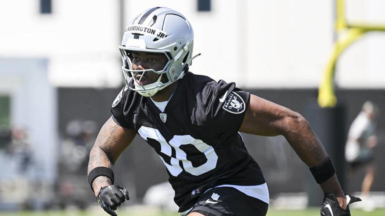 Breaking down Raiders' promising running back room