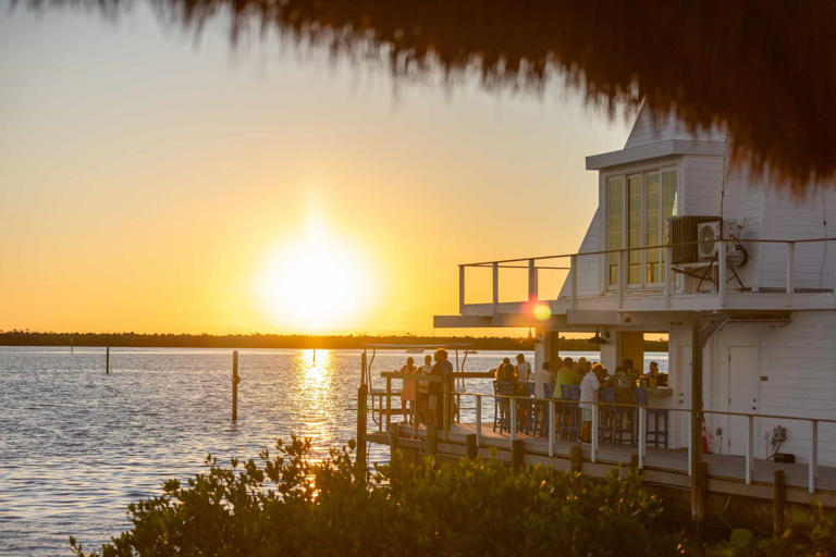 This Gulf Coast town is an affordable alternative to Siesta Key—with ...