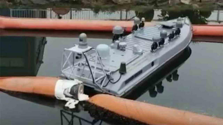 Maritim drone brugt i krigen i Ukraine eksploderer i rumænsk havn ved ...