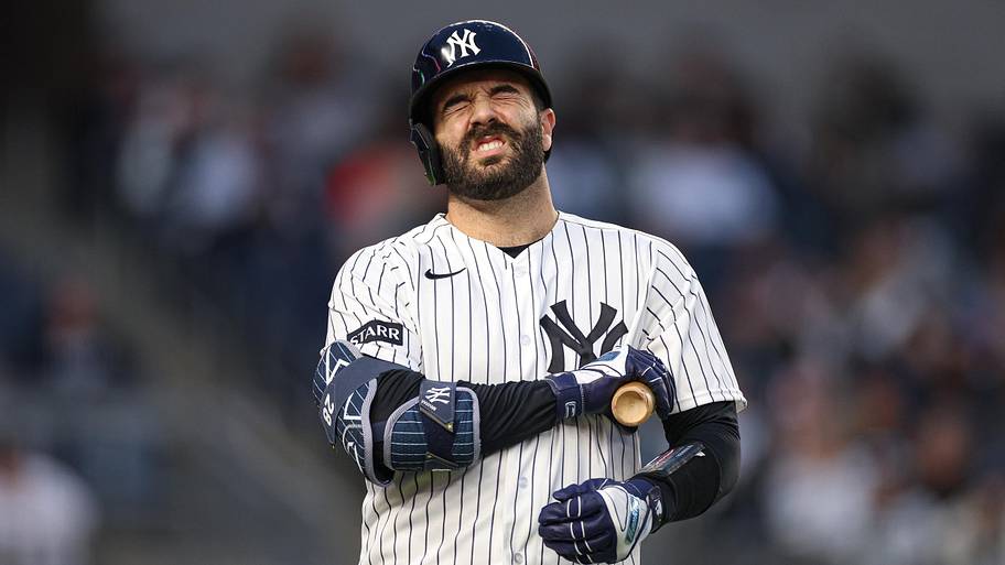 Yankees-Red Sox trade could solve catcher woes after Austin Wells injury