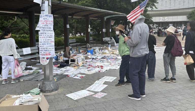 Revote protest in Seoul shifts toward conservative 'election fraud' stance