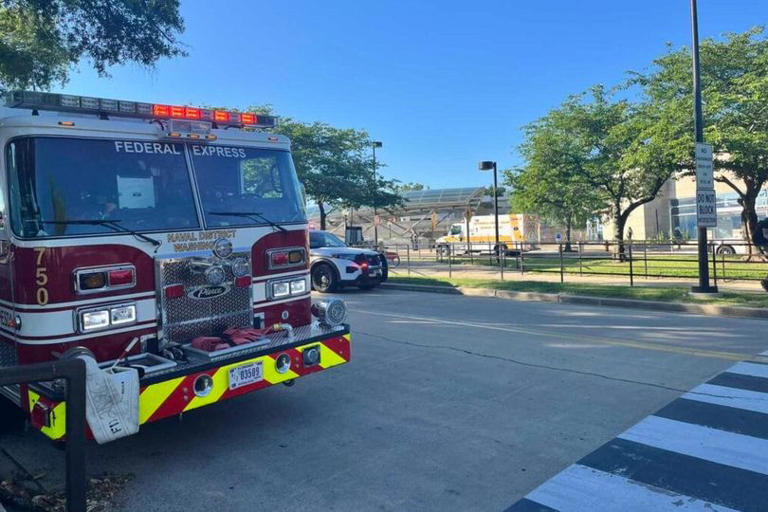 Breaking: Explosion-like electrical blast in Metro tunnel near Bethesda ...