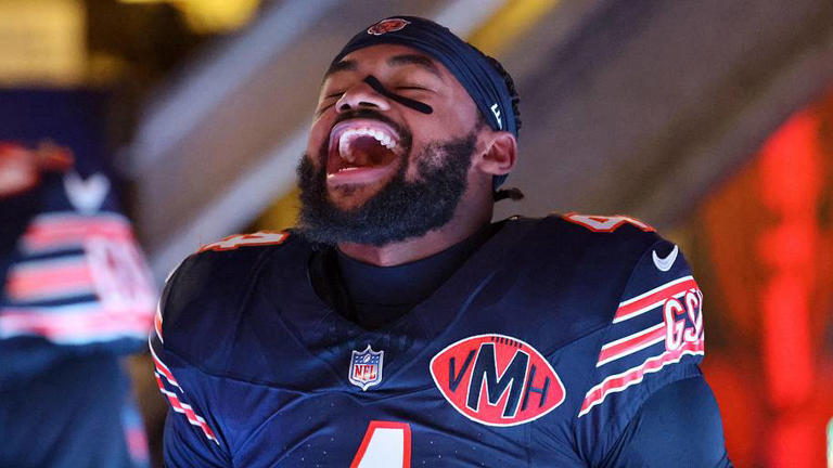 D'Andre Swift-Kyle Monangai RB duo are ranked where Bears fans would ...