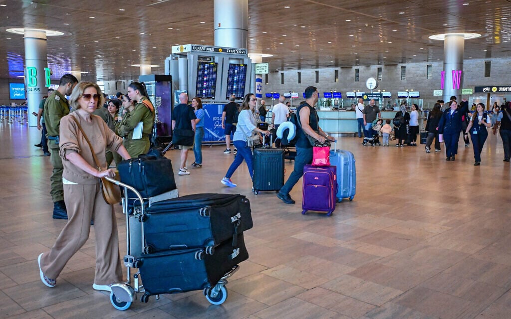 Wizz Air halts flights to Israel, but most other carriers unaffected by ...