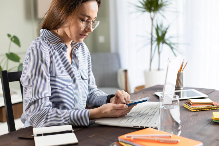Hiring manager is 'googled' before job interview, it changes everything