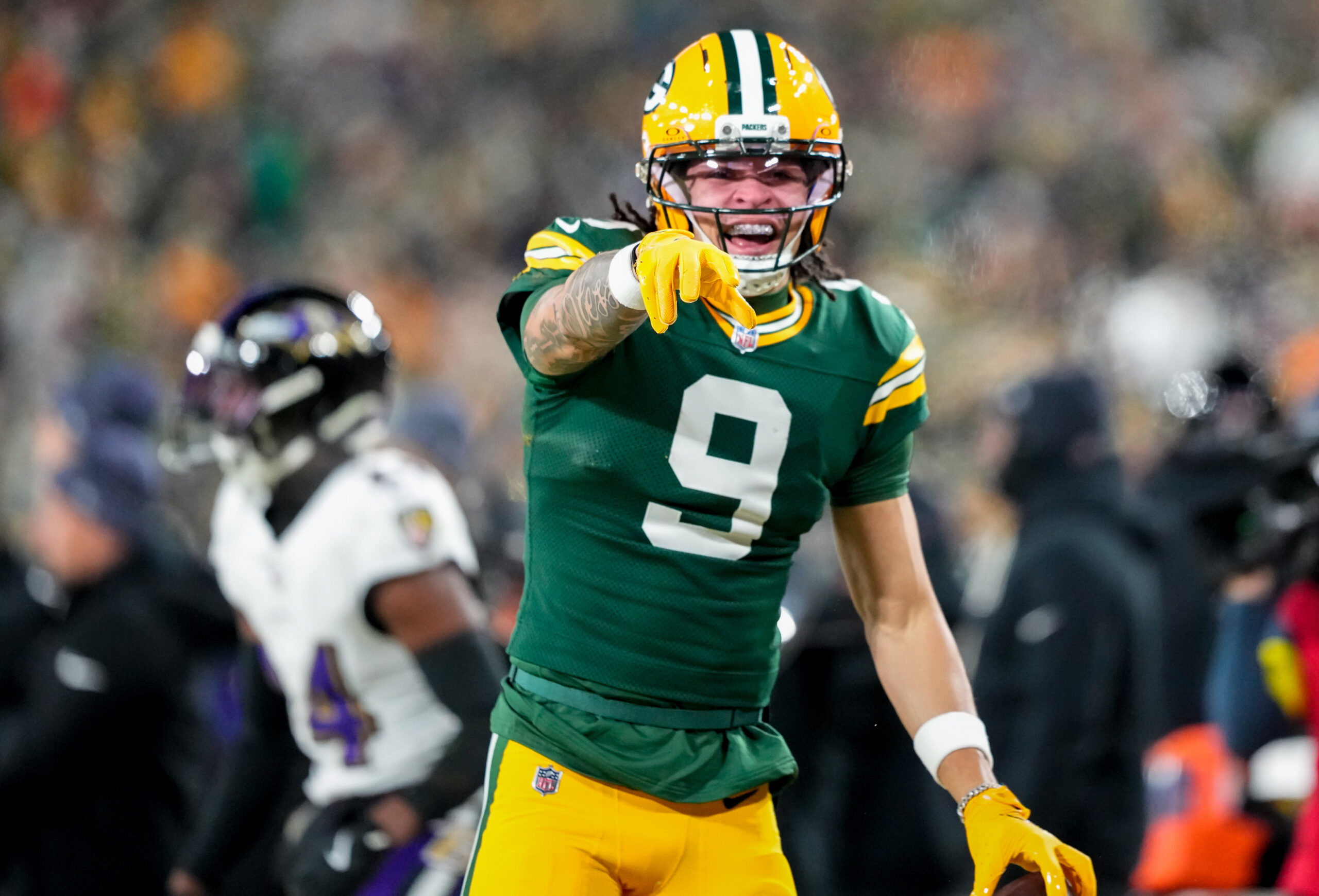 Fans call it 'malpractice' as Packers lock $110.5M on WR who played ...