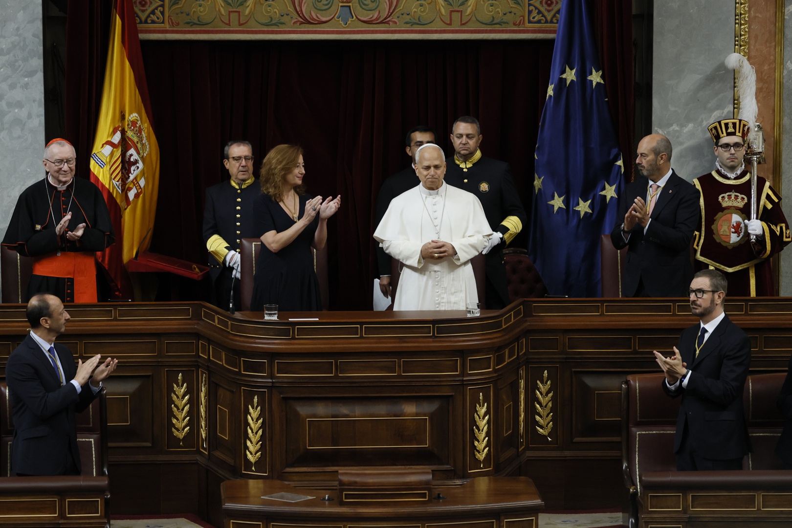 León XIV defiende en el Congreso que la fe no puede ser irrelevante ...